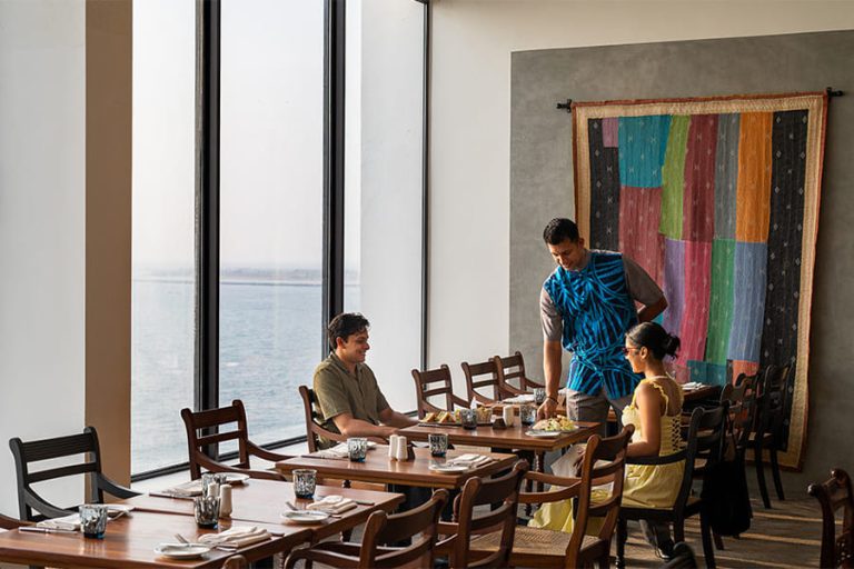 Top 5+ Must-try Restaurants in Colombo - Sri Lanka Local Tours