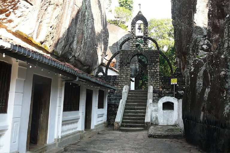 Top 5+ Must-visit Caves in Sri Lanka - Sri Lanka Local Tours